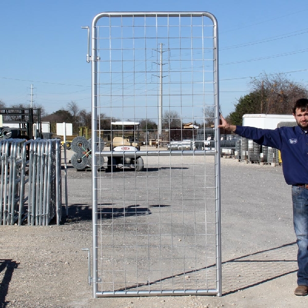 D & D Trailer DEER MASTER TGDM04 Wire-Filled Gate,
